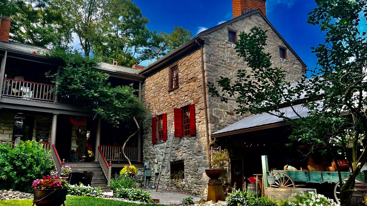 TWO NIGHT STAY - Bed and Breakfast